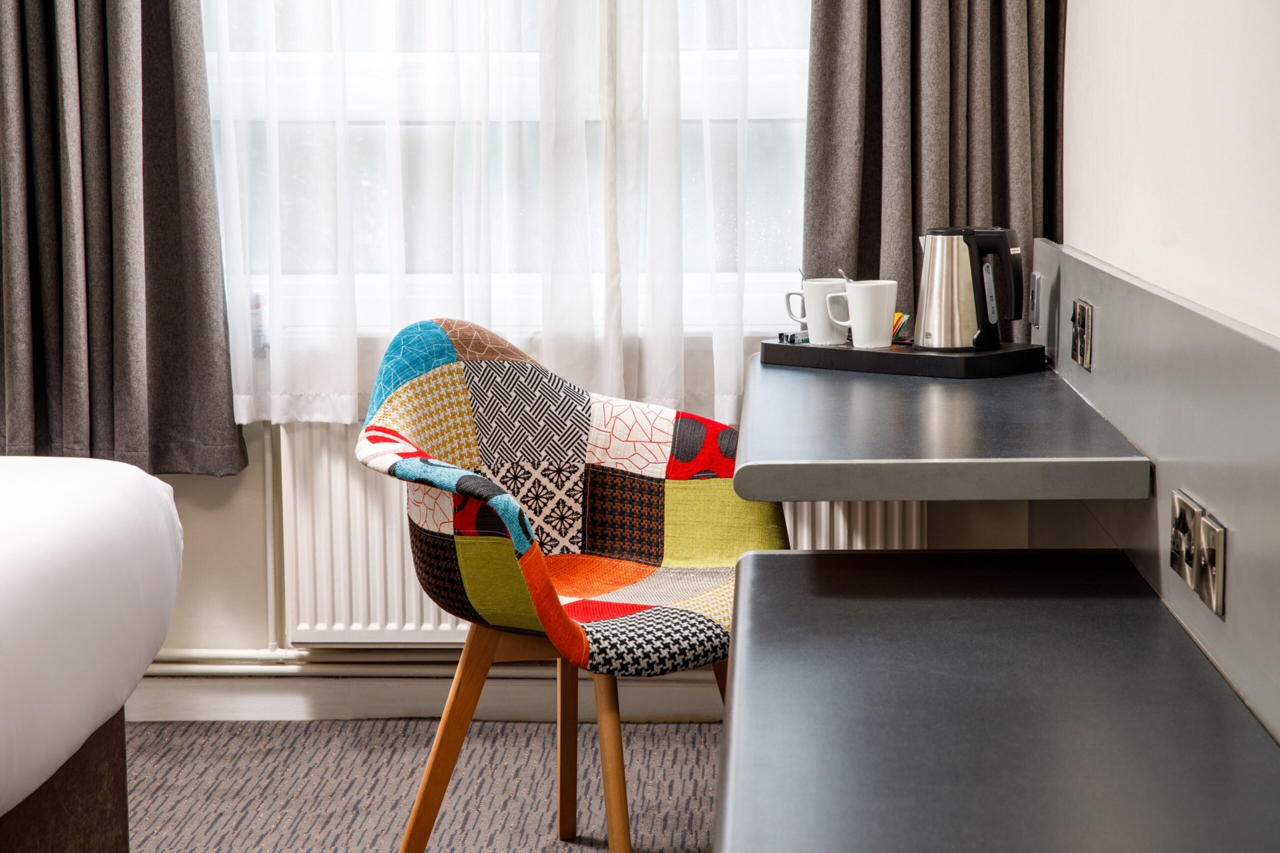 Chester Hotel Room Gallery | Mercure Chester Abbots Well Hotel